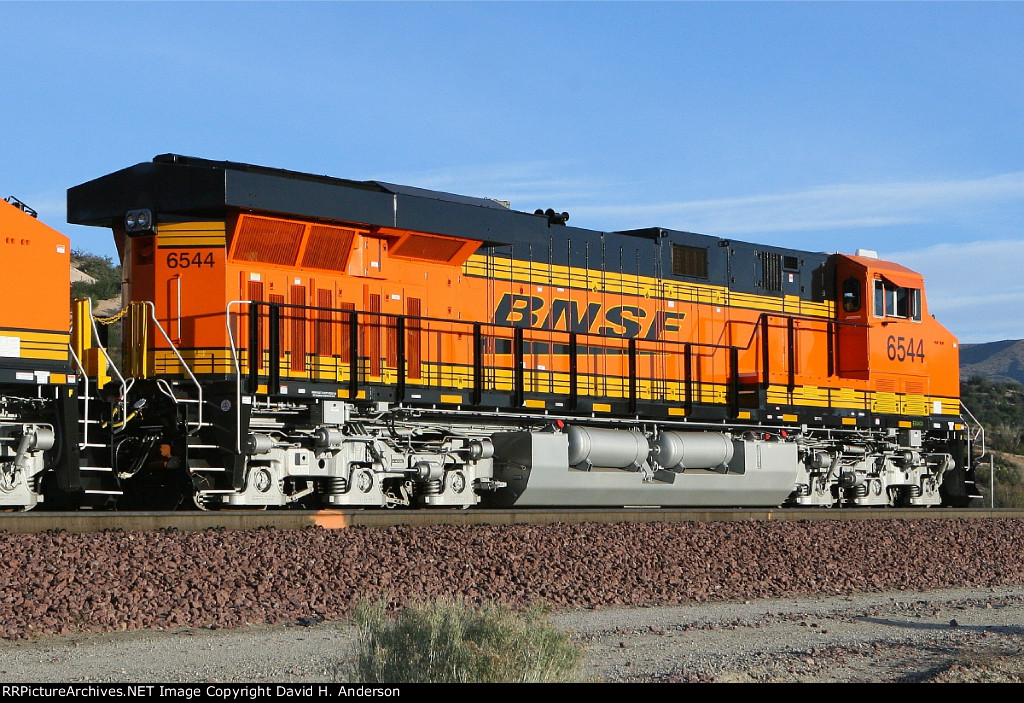 BNSF 6544